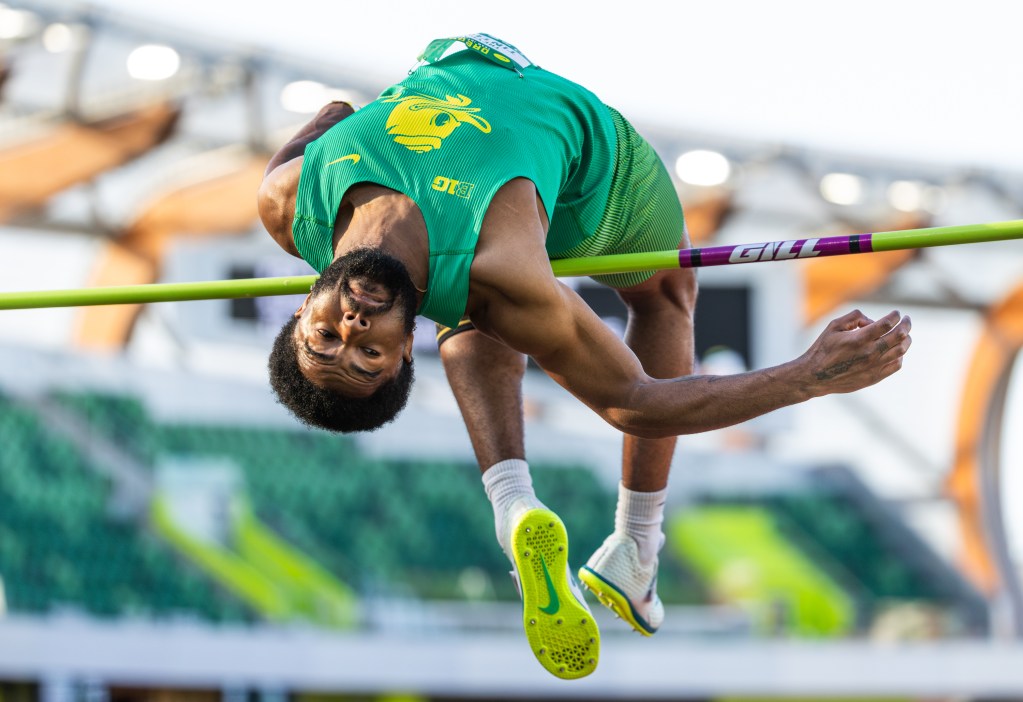 Photos: Oregon Team Invitational at Hayward Field - Lookout Eugene ...