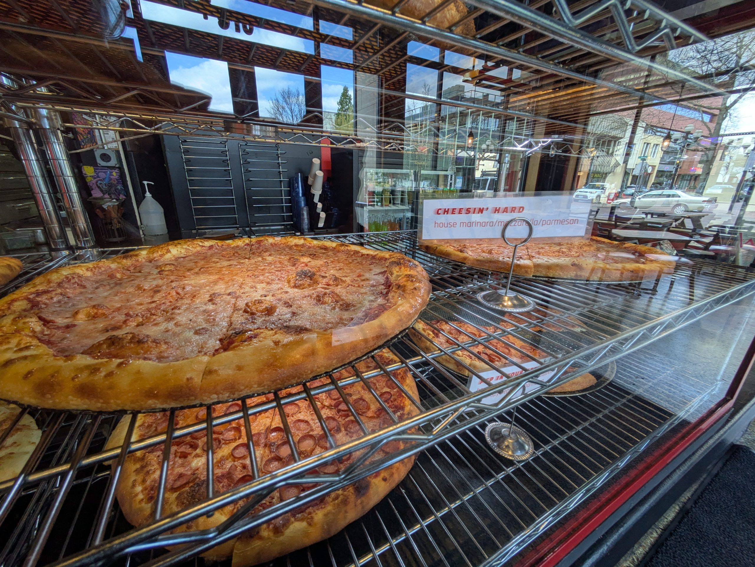 Hot and fresh: A guide to local pizza perfection - Lookout Eugene ...