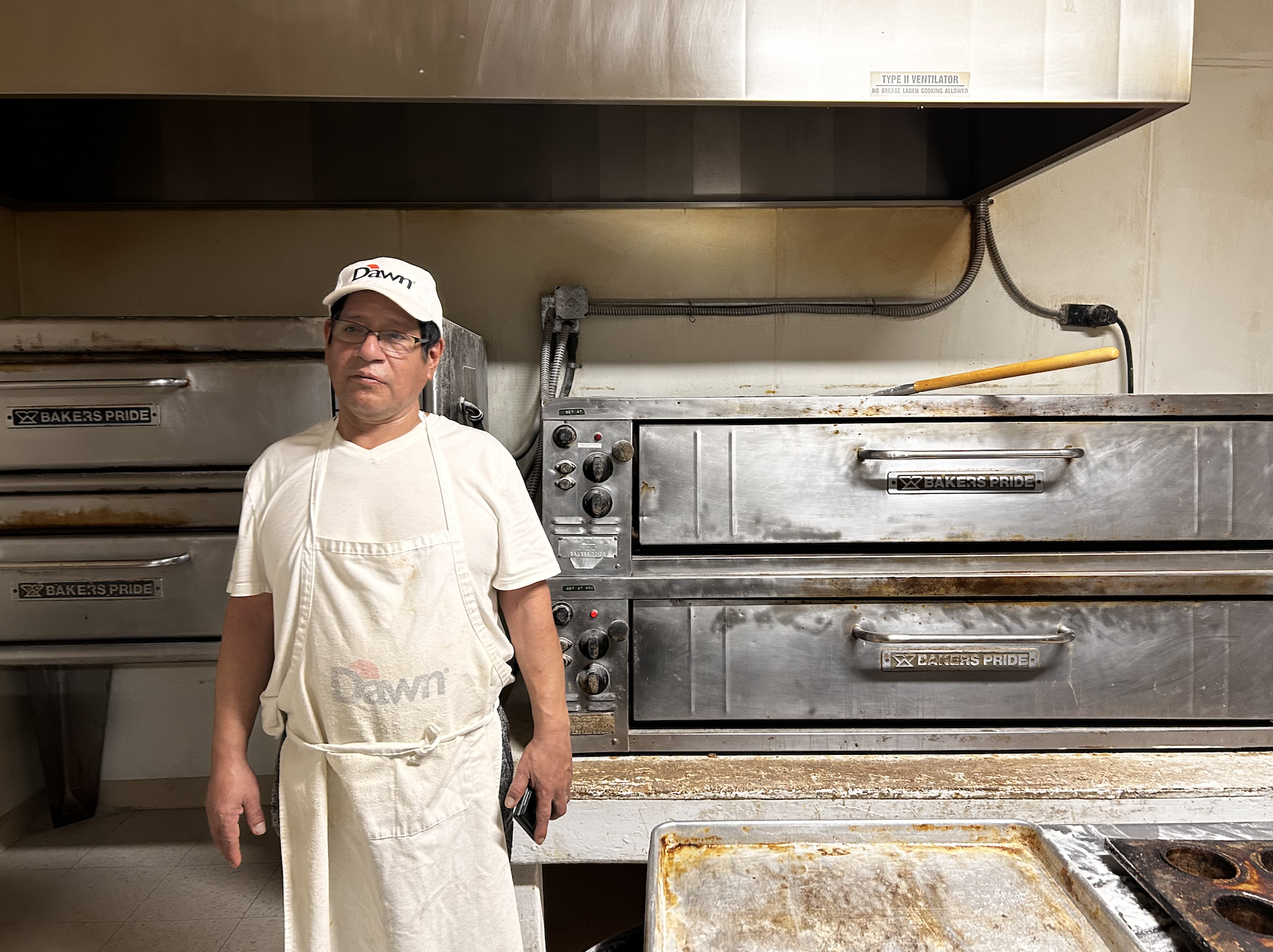 Mexican baker builds community in Eugene, one concha at a time ...