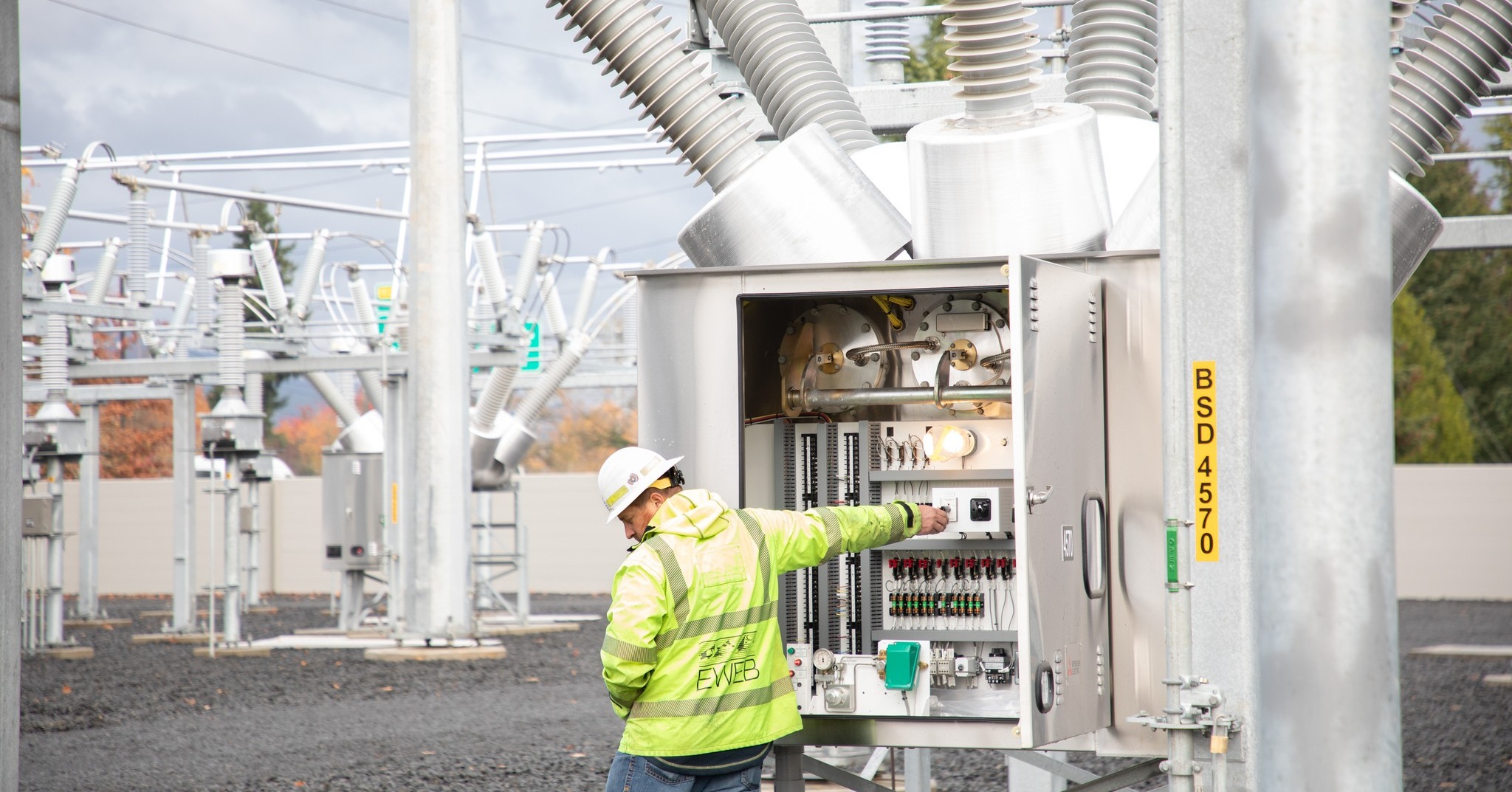 EWEB makes multibillion dollar power decision - Lookout Eugene-Springfield