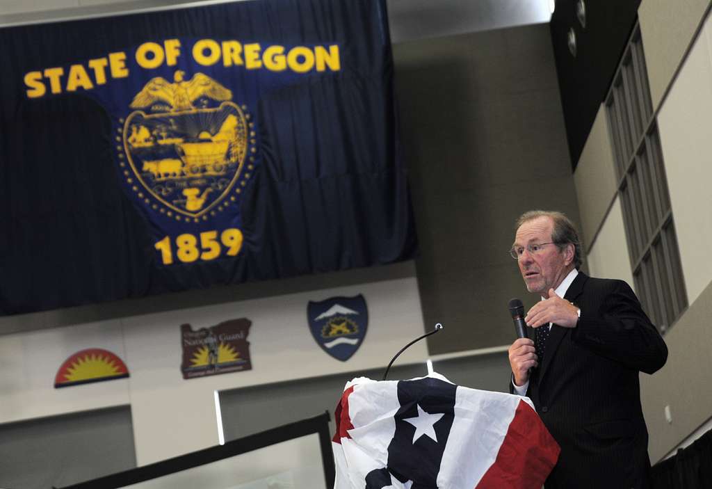 Former Oregon governor pushes ballot initiative for open primaries ...