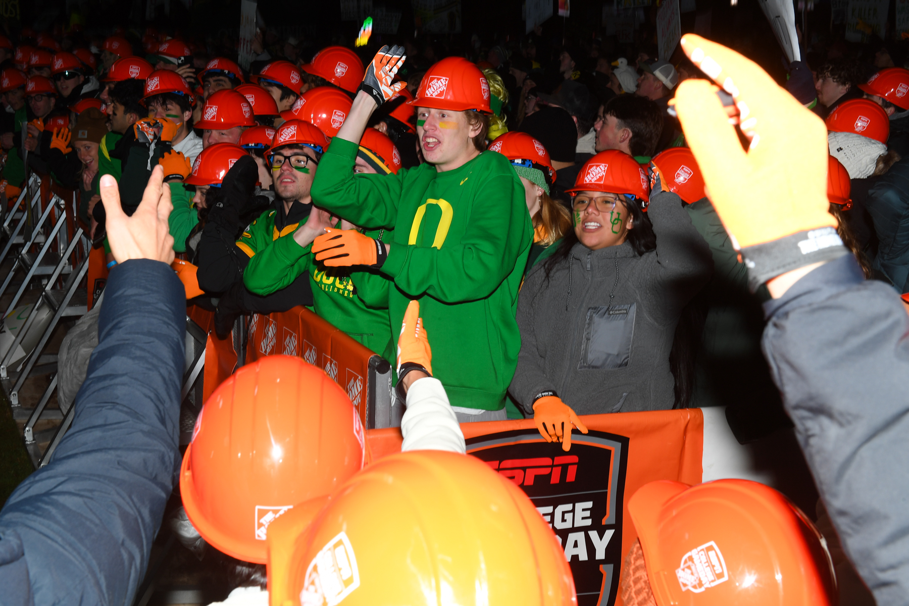 Photos: ESPN 'College GameDay' returns to Eugene - Lookout Eugene-Springfield