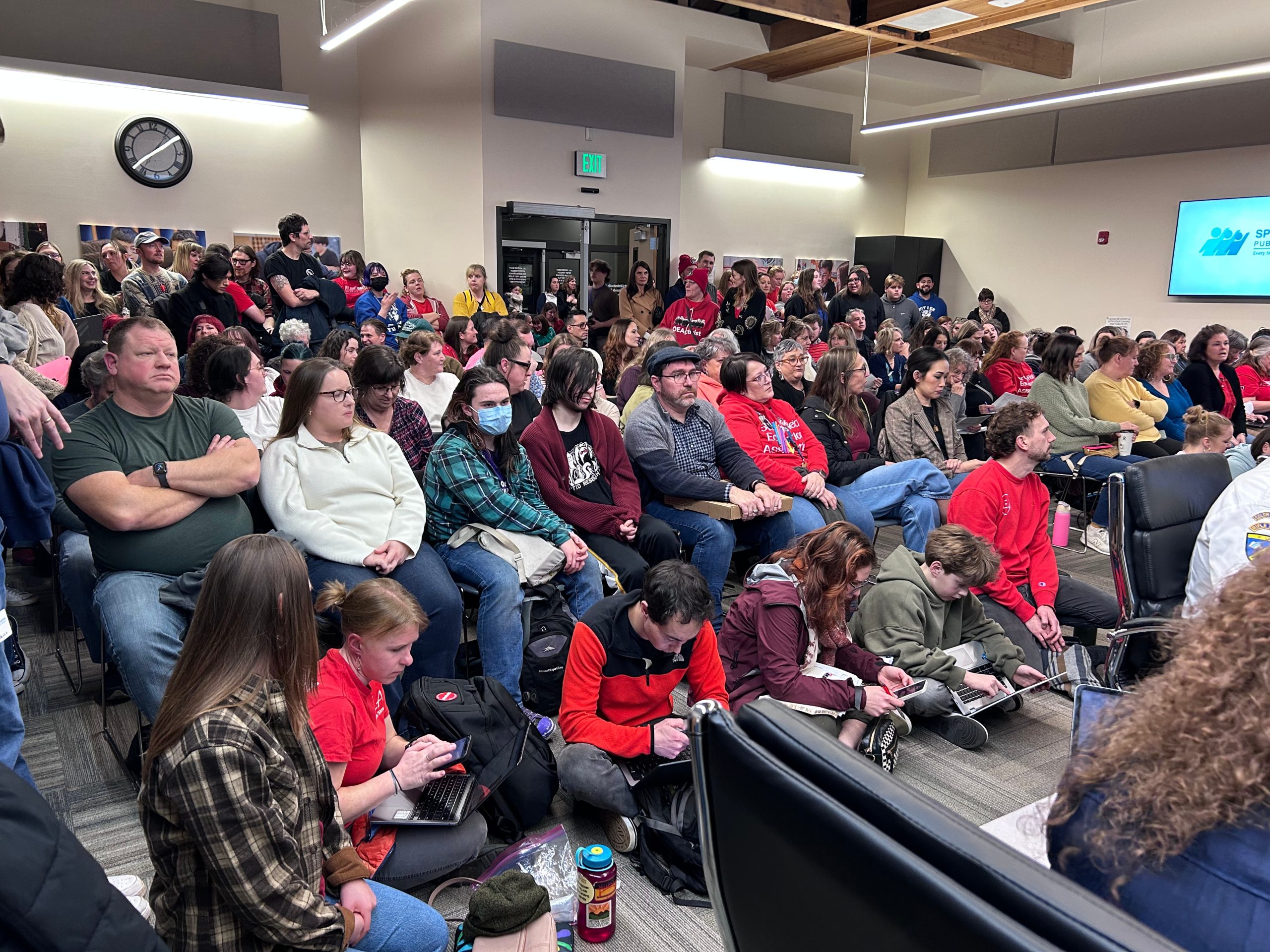 Springfield Board of Education approves midyear teacher cuts - Lookout ...