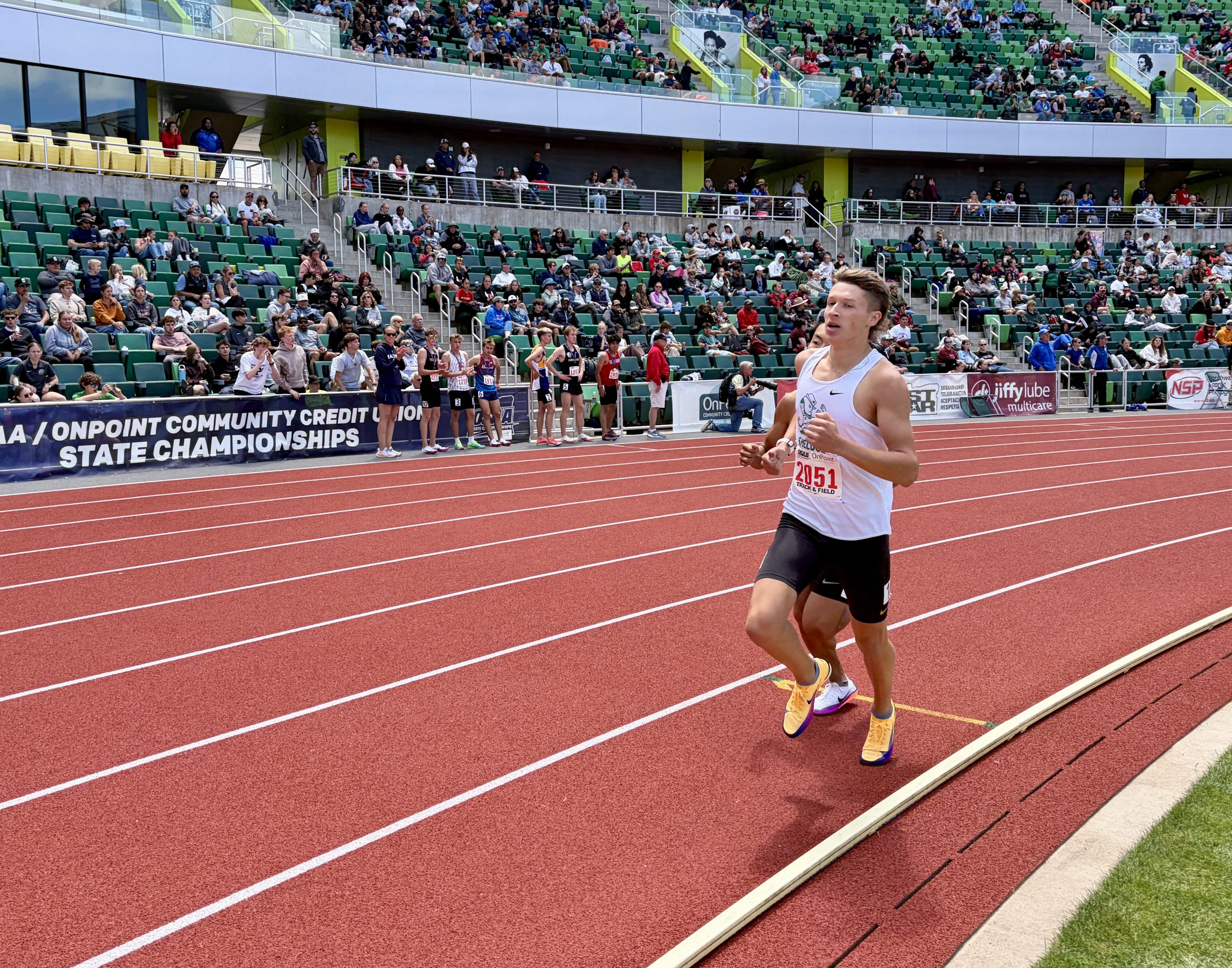 Sheldon senior Schoenherr claims second OSAA title in final meet ...